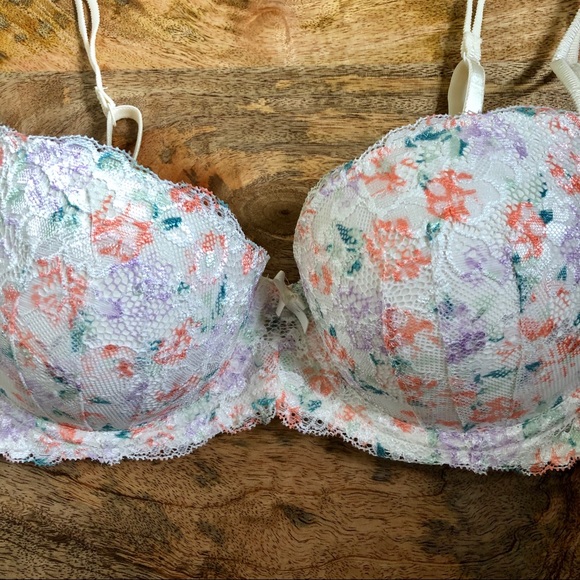 Candie's | Intimates & Sleepwear | Candies Soft Floral Print Pushup ...